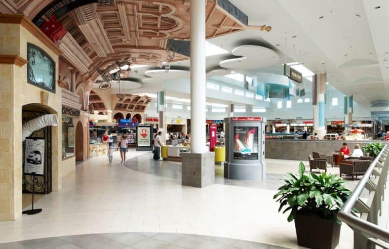 Lakeline Mall - Malls.com