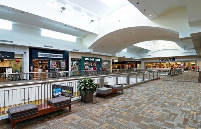 Lakeline Mall - Malls.com