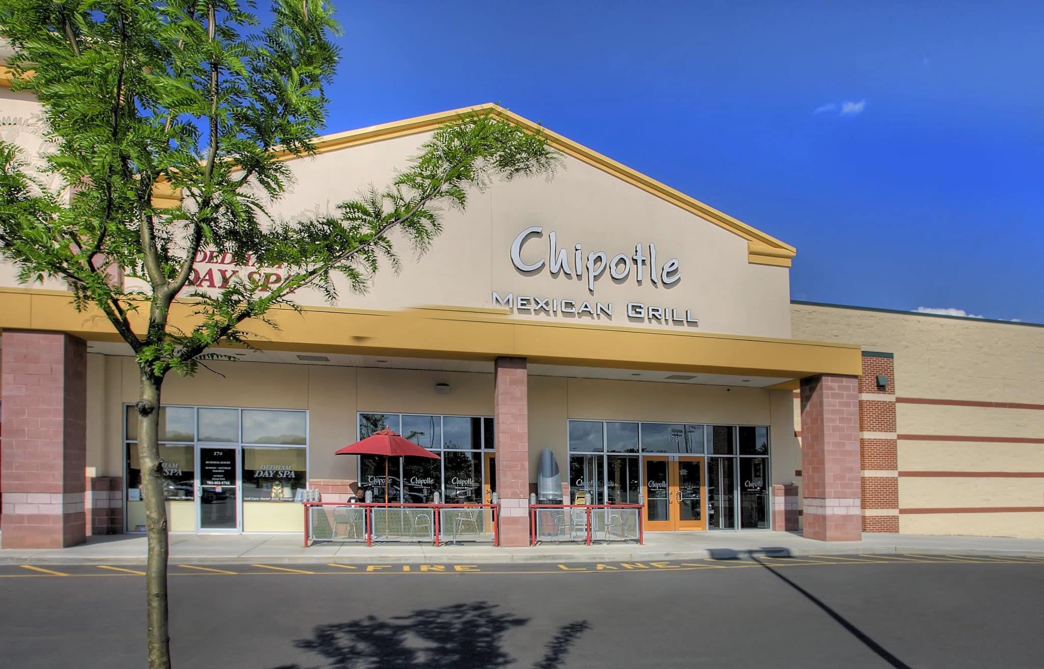 Dedham Mall Mall Directory: Stores, Map & Opening Hours - Malls.com