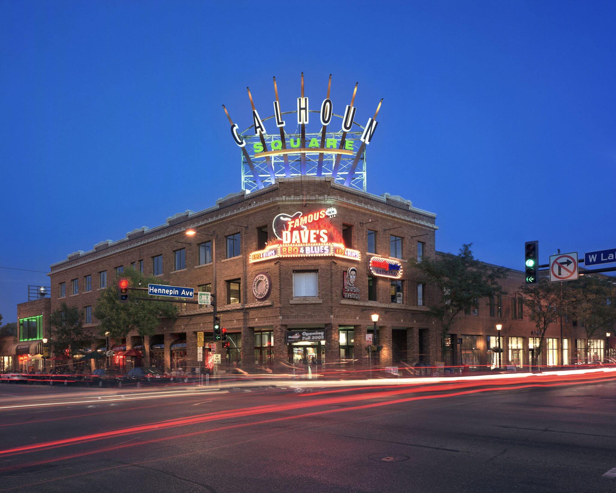 Calhoun Square Mall Directory: Stores, Map & Opening Hours - Malls.com