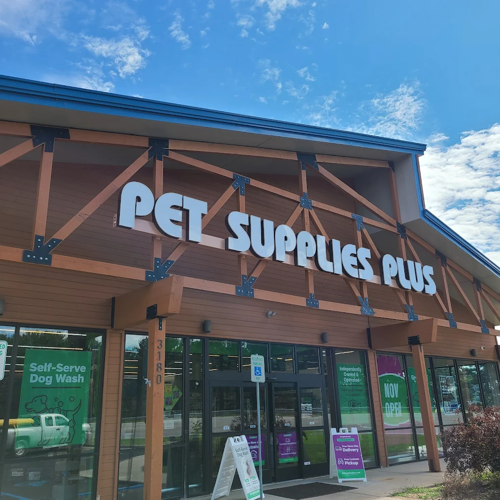 Grand Traverse Mall Directory: Stores, Hours & Contacts